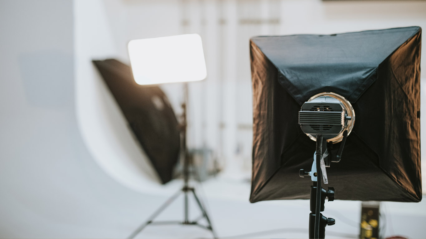 A técnica do Cross Key: Iluminando 2 entrevistados com 3 luzes | Blog ...